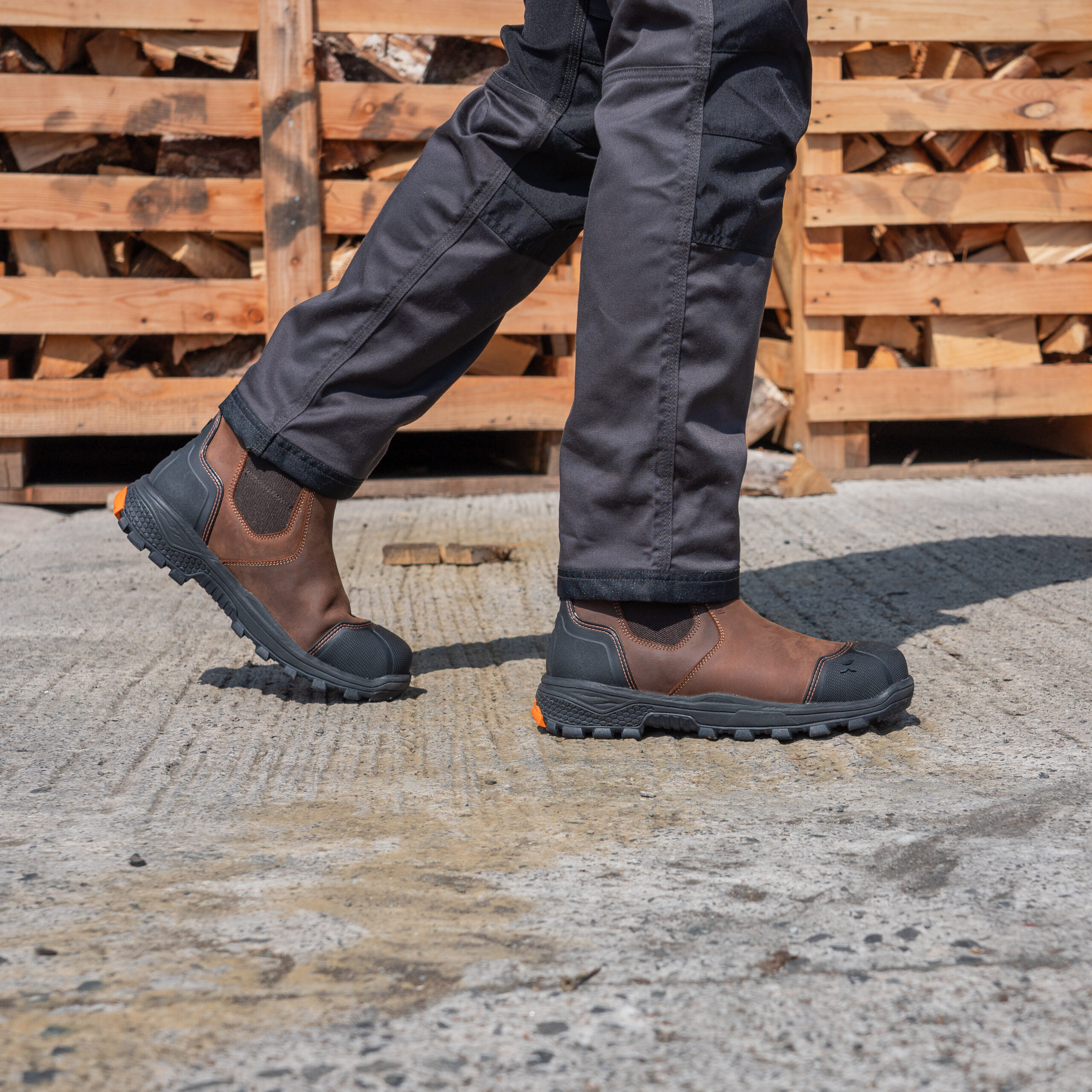 Why Dealer Boots Are Essential for Farm Workers and Tradespeople ...